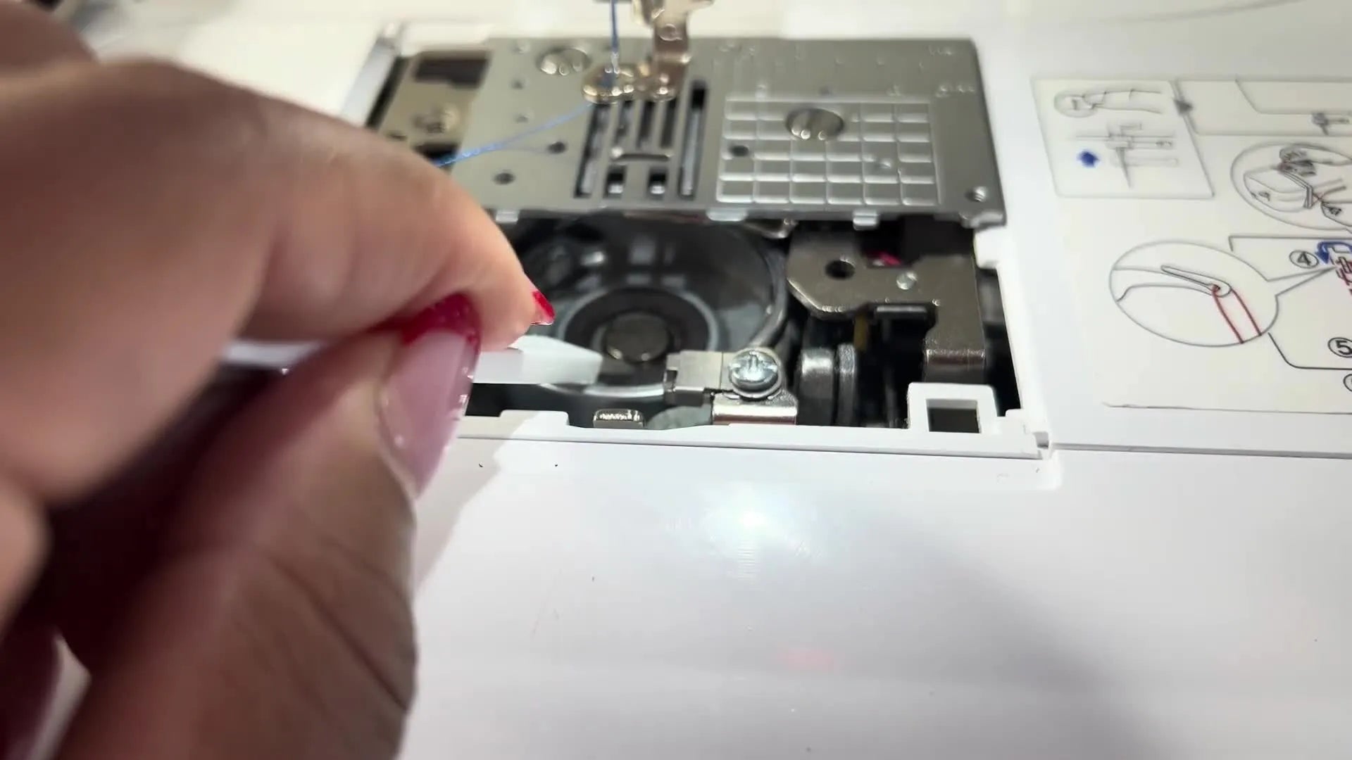 Brother SE725 Bobbin Problems That Ruin Embroidery: Clean the Race, Fi ...