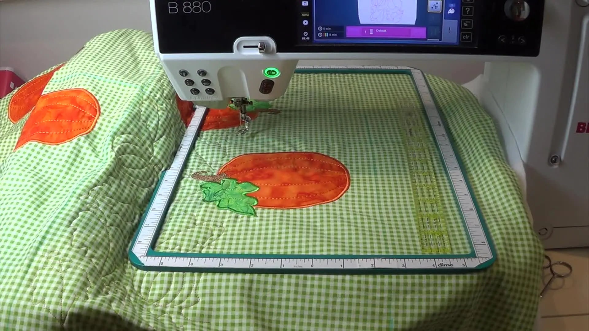 Make Edge-to-Edge Quilting on a Bernina B 880 Actually Line Up: The Ma ...